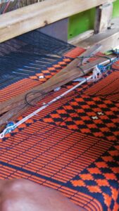 Dumbara Weaving: Sri Lankan Art, Skill & Village Life - Khiri Travel