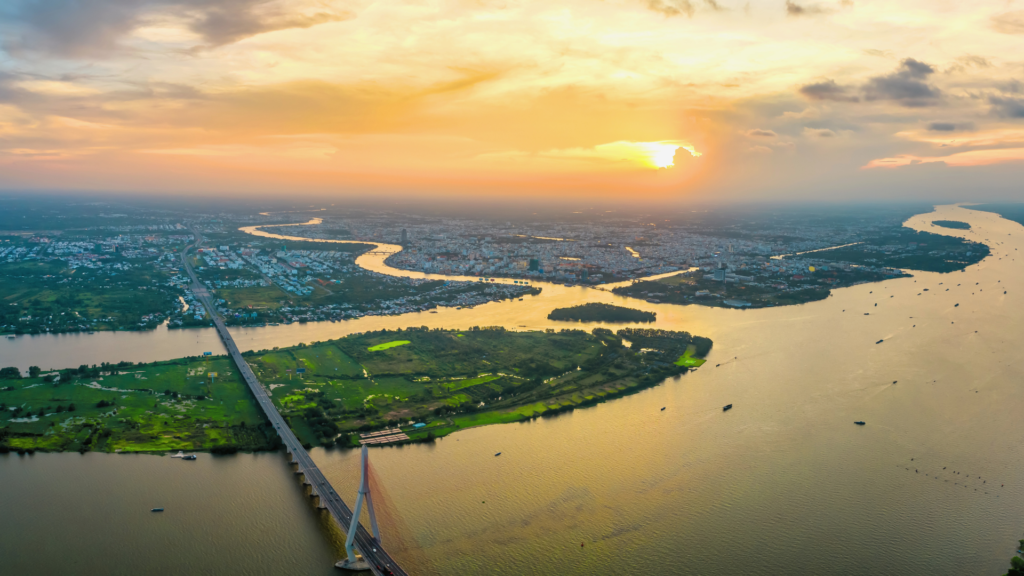 Can Tho: Where the River Sings - Khiri Travel